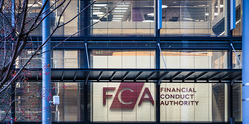 FCA, XTB Limited 웹사이트 복제에 대한 경고 발표 - BrokersView