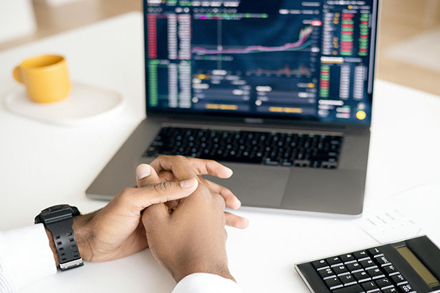 DXtrade and Match-Trader Now Available to US Clients at The Funded ...